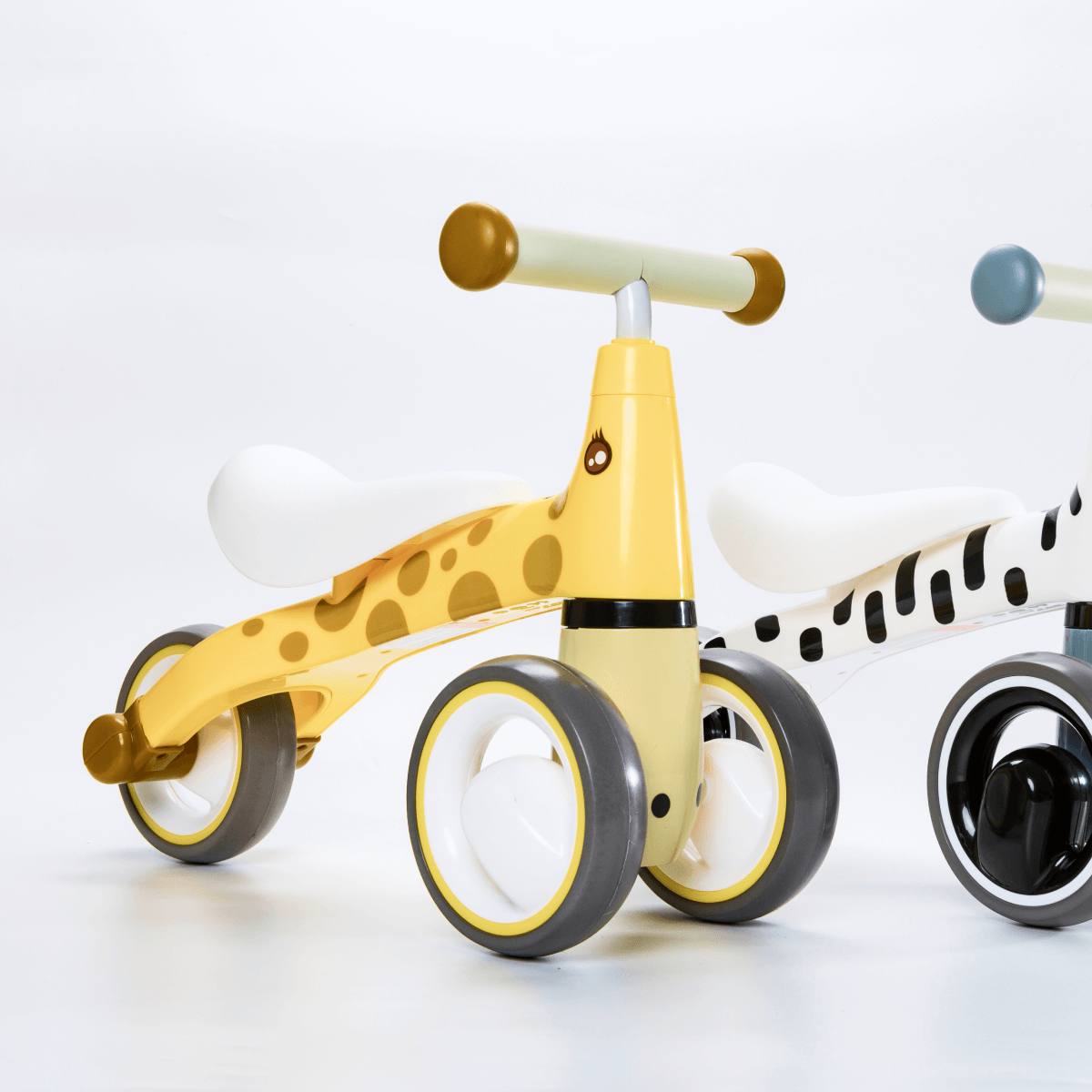 Effortlessly Remove Shadows from Photos | insMind